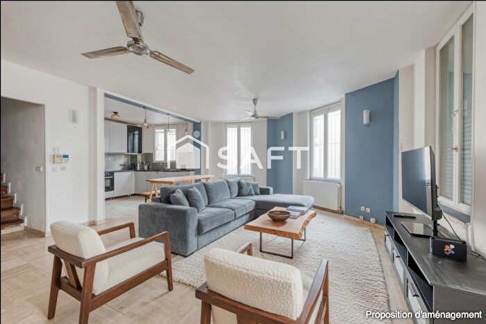 Maison à vendre - Paris e , Nationale, Deux Moulins - 6 pièces - 4 chambres