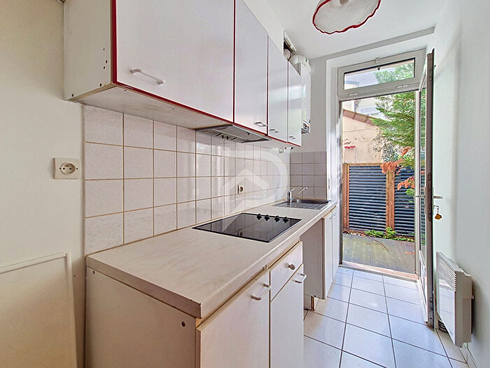 Appartement 3 pièces à vendre à Levallois-Perret, Front de Paris