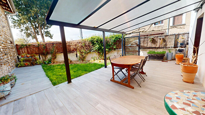 Maison à vendre - Saint-Maurice-de-Rémens - 5 pièces - 3 chambres