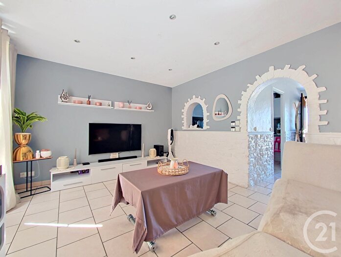 Dammarie-les-Lys, Château Gaillard, Roles, Justice - Maison 3 pièces à vendre