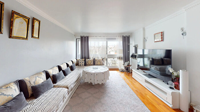 Appartement à vendre - LHaÿ-les-Roses, Petit Robinson - 5 pièces - 3 chambres