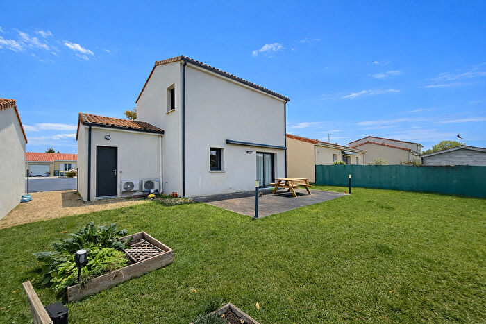 Maison à vendre - Buxerolles - 4 pièces - 3 chambres