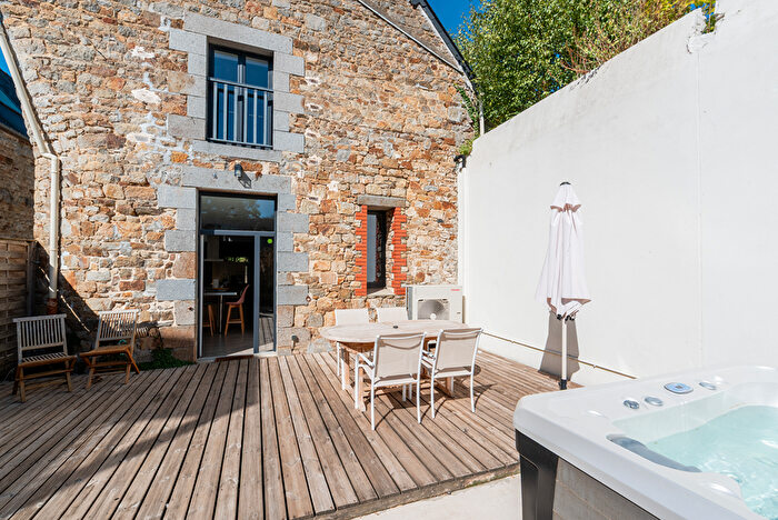 Maison 5 pièces à Dol-de-Bretagne, à vendre
