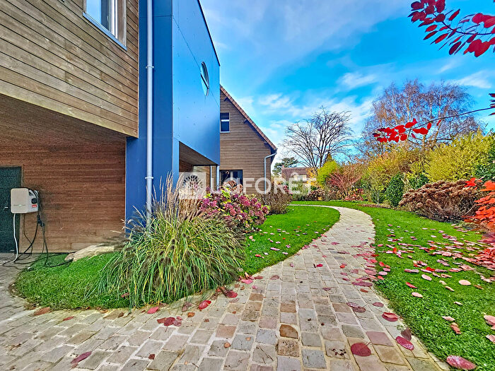 Maison à vendre - Saint-Jacques-sur-Darnétal - 8 pièces - 5 chambres