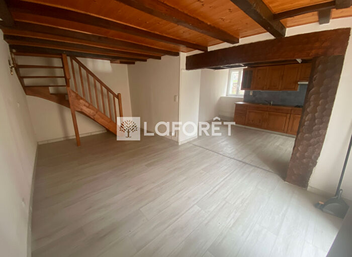 Maison à vendre - Saint-Laurent-de-Cognac - 5 pièces - 3 chambres