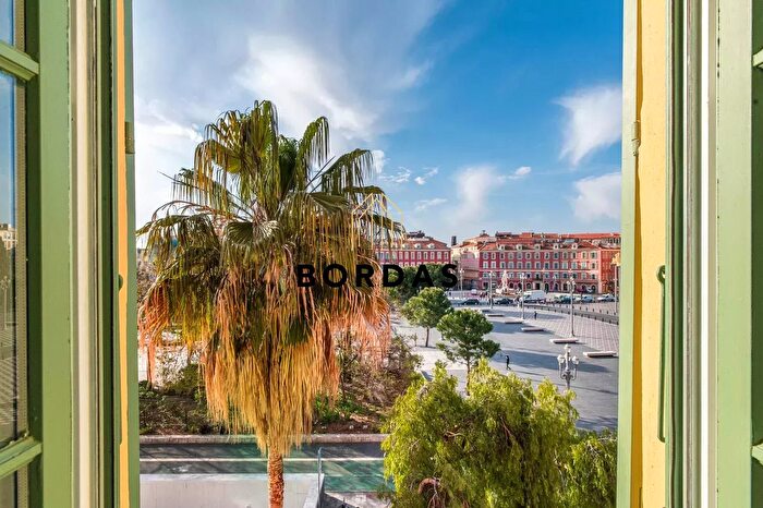 Appartement à vendre - Nice, Centre-ville - 2 pièces - 1 chambre