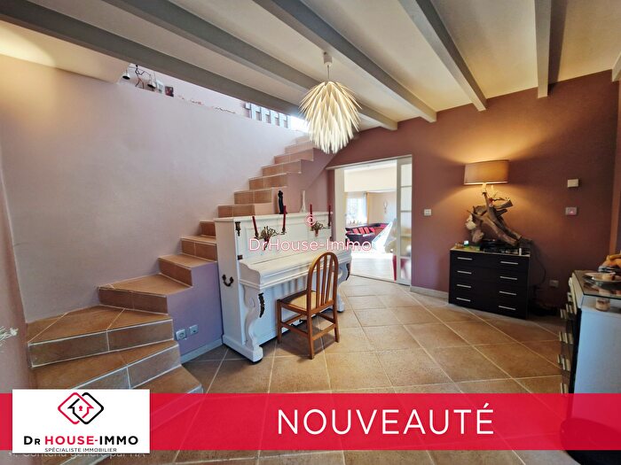 Maison à vendre - Geyssans - 7 pièces - 4 chambres