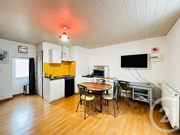 Appartement à louer - Tonnay-Charente - 1 pièce