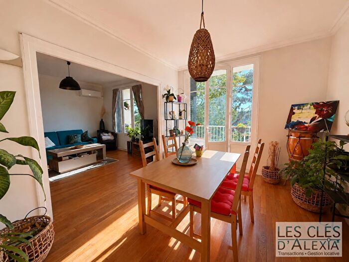 Appartement 3 pièces à vendre - Oullins, Bussière, Cadière