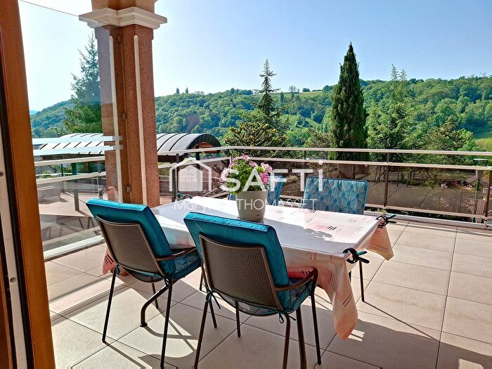 Maison à vendre - Frangy - 8 pièces - 3 chambres