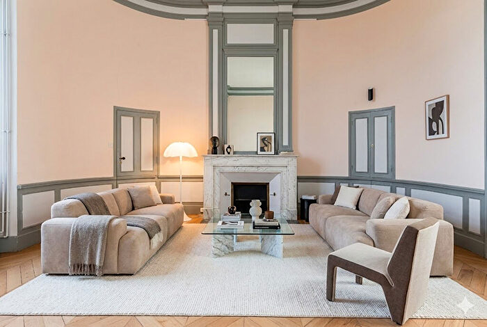 Appartement à vendre - Villeneuve-lès-Bouloc - 5 pièces - 2 chambres