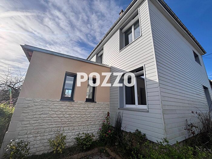 Maison à louer - Tilly-sur-Seulles - 5 pièces - 3 chambres