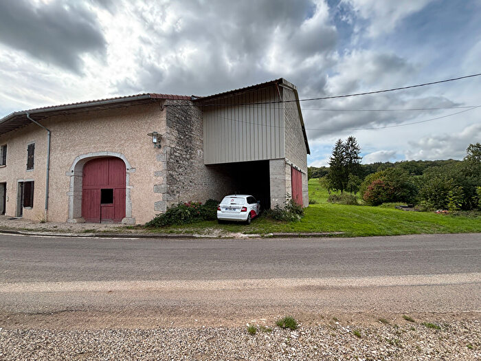 Maison à vendre - Corveissiat - 4 pièces - 3 chambres