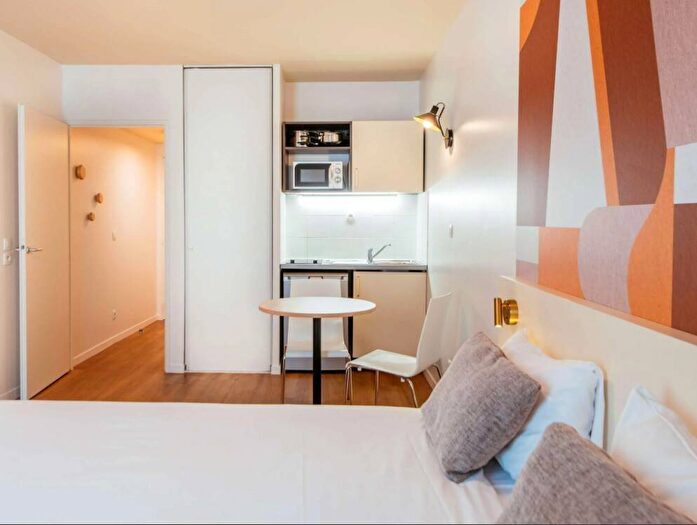 Appartement à louer - Centre-Voltaire, Asnières-sur-Seine - 1 pièce