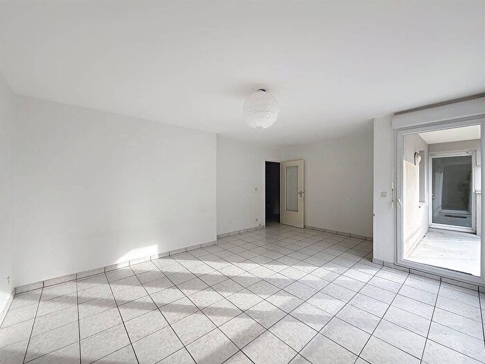 Appartement à louer - Cernay Jamin-Jean Jaurès-Epinettes, Reims - 2 pièces - 1 chambre