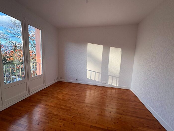 Appartement à louer - Sud Gare, Rennes - 4 pièces - 3 chambres