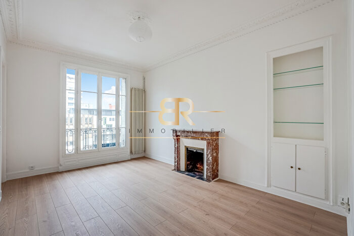 Appartement à vendre - Suresnes, République - 4 pièces - 2 chambres