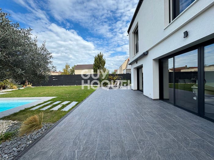 Maison 8 pièces à Athis-Mons, Plateau, Pyramide, à vendre