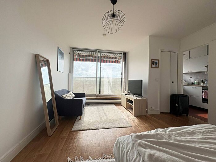 Buttes Aux Cailles-Glacière, Paris ème arrondissement - Appartement 1 pièce à louer