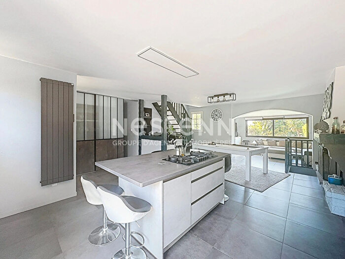 Maison à vendre - Morangis - 7 pièces - 5 chambres