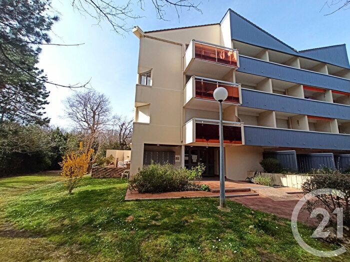 Appartement 1 pièce à Saint-Georges-de-Didonne, Centre-ville, à louer