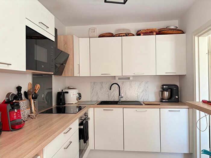 Appartement à vendre - Floirac, Gambetta - 4 pièces - 3 chambres