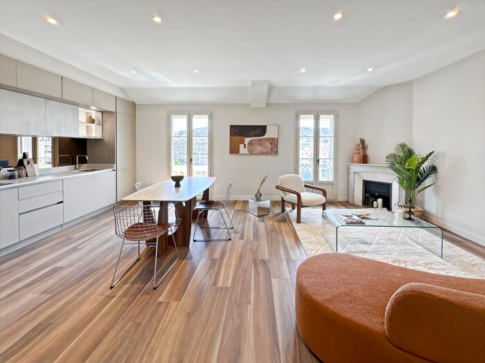 Nice, Cimiez - Appartement 3 pièces à vendre