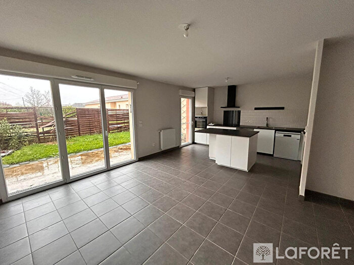 Maison à louer - Saint-Jory - 4 pièces - 3 chambres