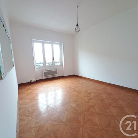 Marseille 1er, Chapitre : Appartement 2 pièces à louer