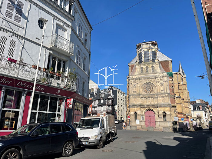 Maison à vendre - Trouville-sur-Mer, Plages, Promenade des Planches, Bon Secours - 4 pièces - 2 chambres