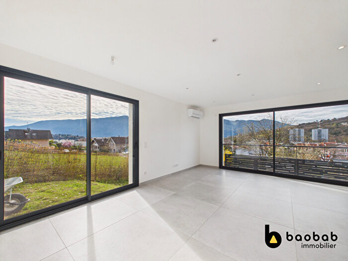 Maison à vendre - Aix-les-Bains, Est - 4 pièces - 3 chambres