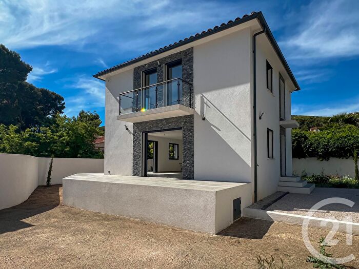 Maison 4 pièces à vendre à Le Rove