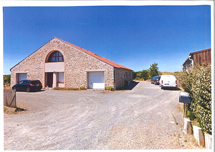 Saint-Philbert-de-Grand-Lieu : Maison 3 pièces à louer