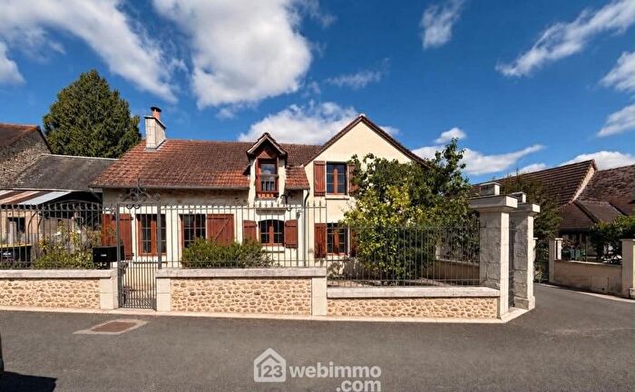 Maison 4 pièces à Coussay-les-Bois, à vendre