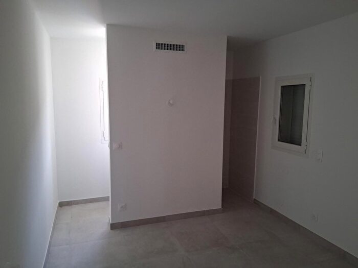 Maison à louer - Allauch - 7 pièces - 1 chambre