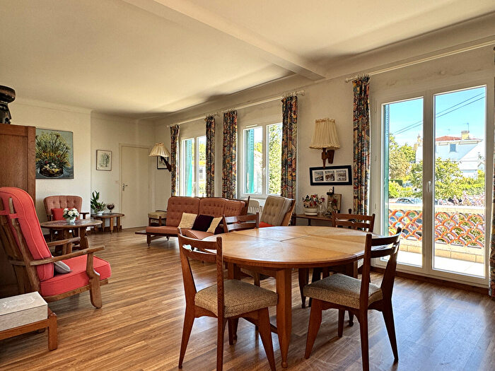 Appartement à vendre - Royan, Pontaillac - 4 pièces - 2 chambres