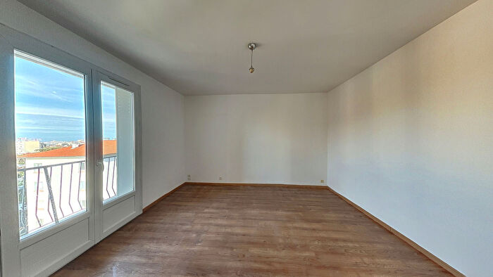 Toulouse, Nègreneys : Appartement 4 pièces à louer