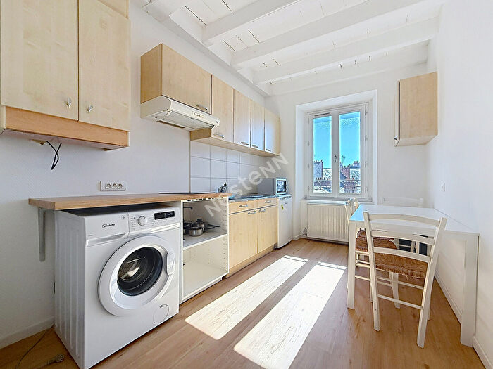 Appartement 3 pièces à Nantes, Centre-ville, à louer