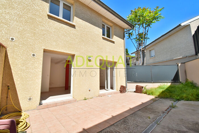 Maison à vendre - La Verpillière - 4 pièces - 3 chambres