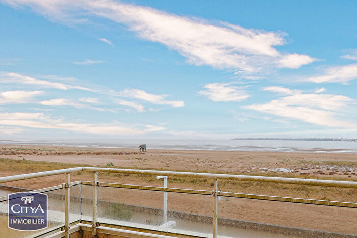 Appartement à vendre - Saint-Brevin-les-Pins, Centre-ville, Stade - 4 pièces - 3 chambres