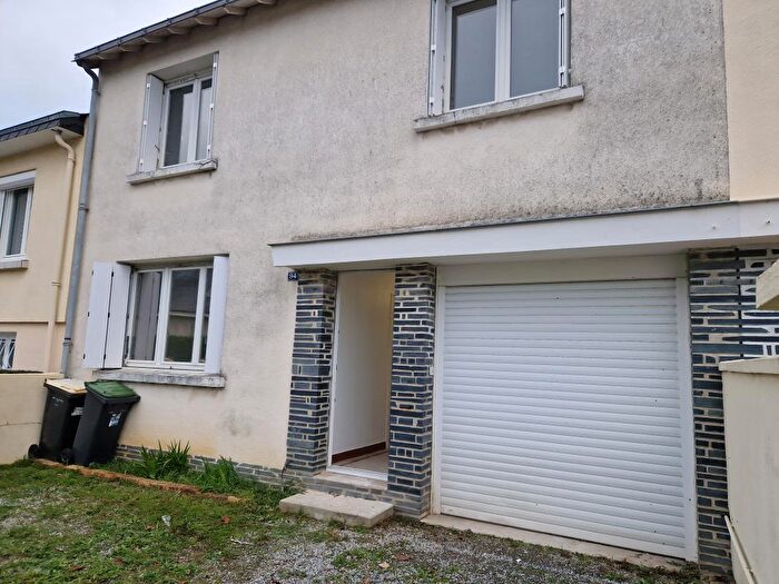 Maison 3 pièces à louer - Avrillé, Centre-ville, Ternière