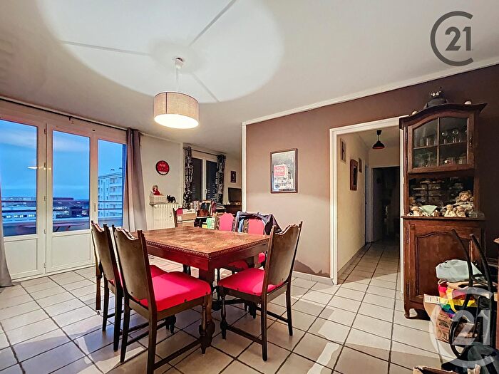 Appartement à vendre - Troyes, Jules Guesde - 3 pièces - 1 chambre