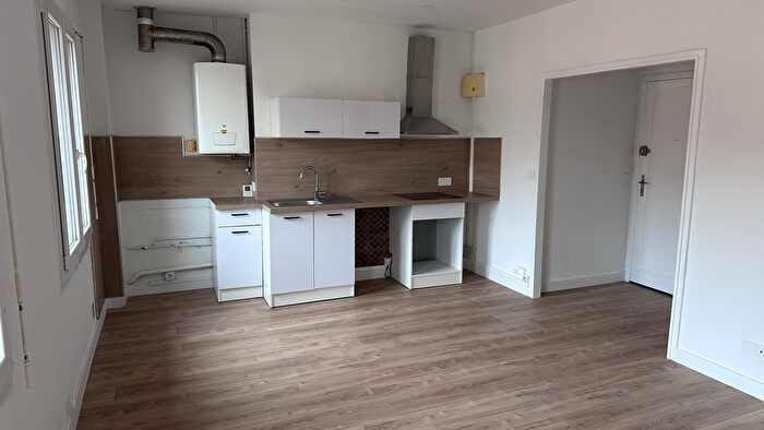Appartement à louer - Saint-Raphaël, Centre-ville - 2 pièces - 1 chambre
