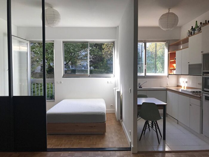 Appartement à louer - Paris ème arrondissement - 1 pièce