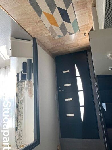 Nord, Buxerolles : Maison 5 pièces à louer