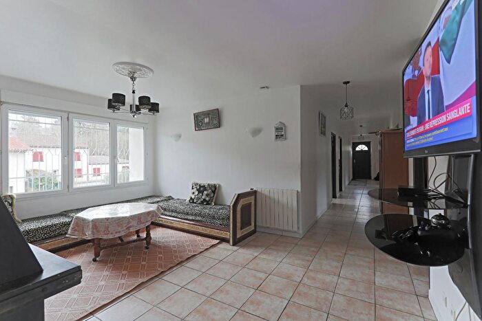 Maison 10 pièces à vendre - Labastide-Rouairoux