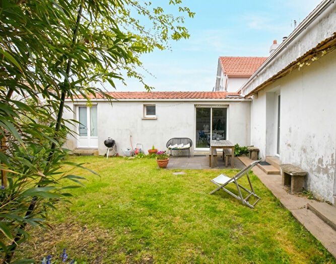 Maison à vendre - Préfailles - 5 pièces - 3 chambres