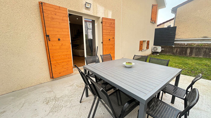 Maison à vendre - Vienne, LIsle - 4 pièces - 2 chambres