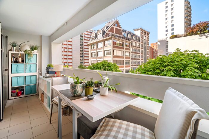 Appartement à vendre - Levallois-Perret, Eiffel - 3 pièces - 2 chambres