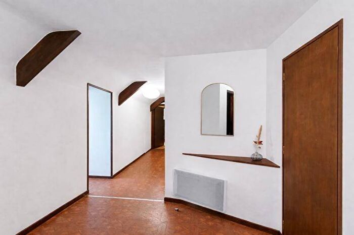 Appartement 2 pièces à Camburat, à louer